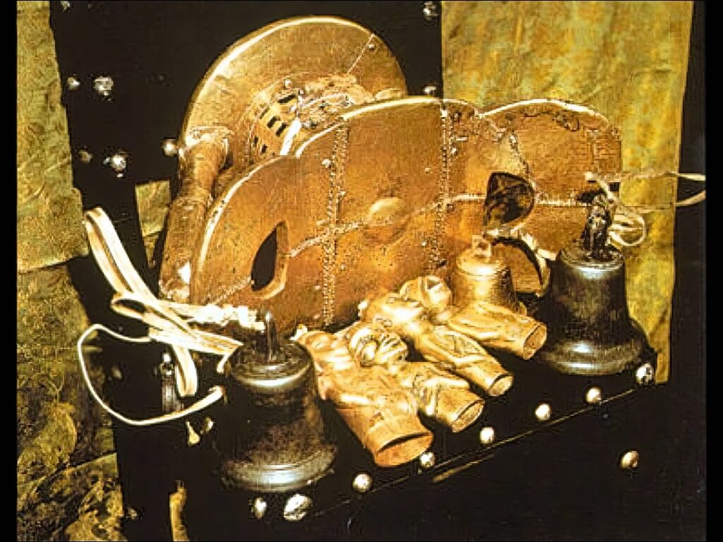 Otumfuo@25: Golden Stool Goes On Display this Sunday – Manhyia Palace